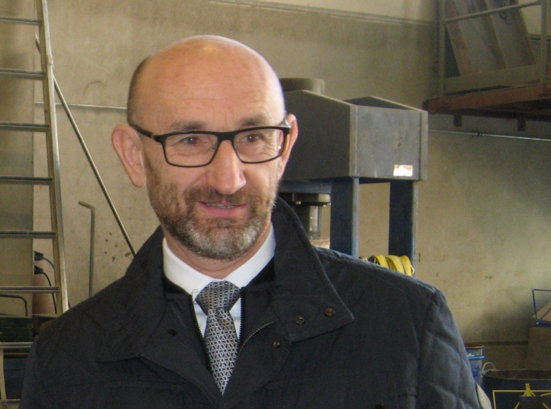 Équipe dirigeante / Hauri Mineralstoffwerke